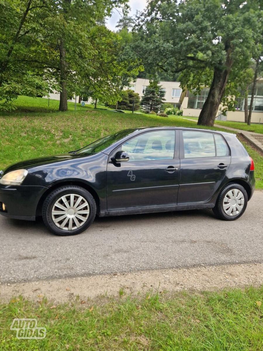 Black Volkswagen Golf 2007 in Vilnius, with an engine capacity of 1.90 L and mileage of 320 thousand km for 1500 €, photo 14 on AUTOMOTO.COM.LV