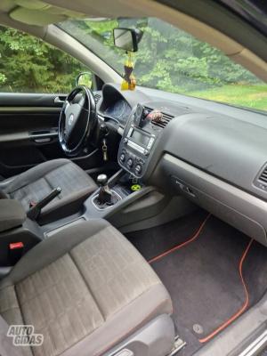 Black Volkswagen Golf 2007 in Vilnius, with an engine capacity of 1.90 L and mileage of 320 thousand km for 1500 €, photo 16 on AUTOMOTO.COM.LV