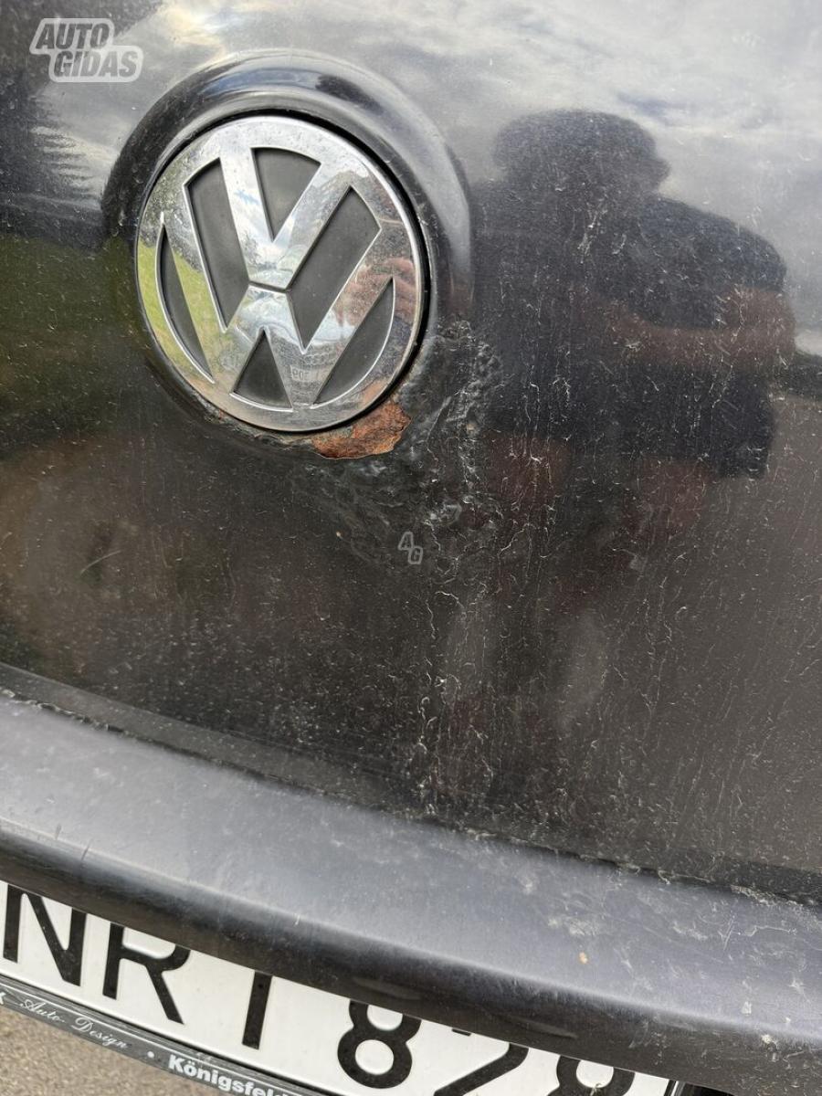 Black Volkswagen Golf 2007 in Alytus, with an engine capacity of 1.90 L and mileage of 450 thousand km for 1400 €, photo 21 on AUTOMOTO.COM.LV