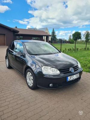 Melns Volkswagen Golf 2007 Kaišiadorys, ar dzinēja tilpumu 1.90 L un nobraukumu 451 tūkst. km par 1598 €, foto  vietnē AUTOMOTO.COM.LV