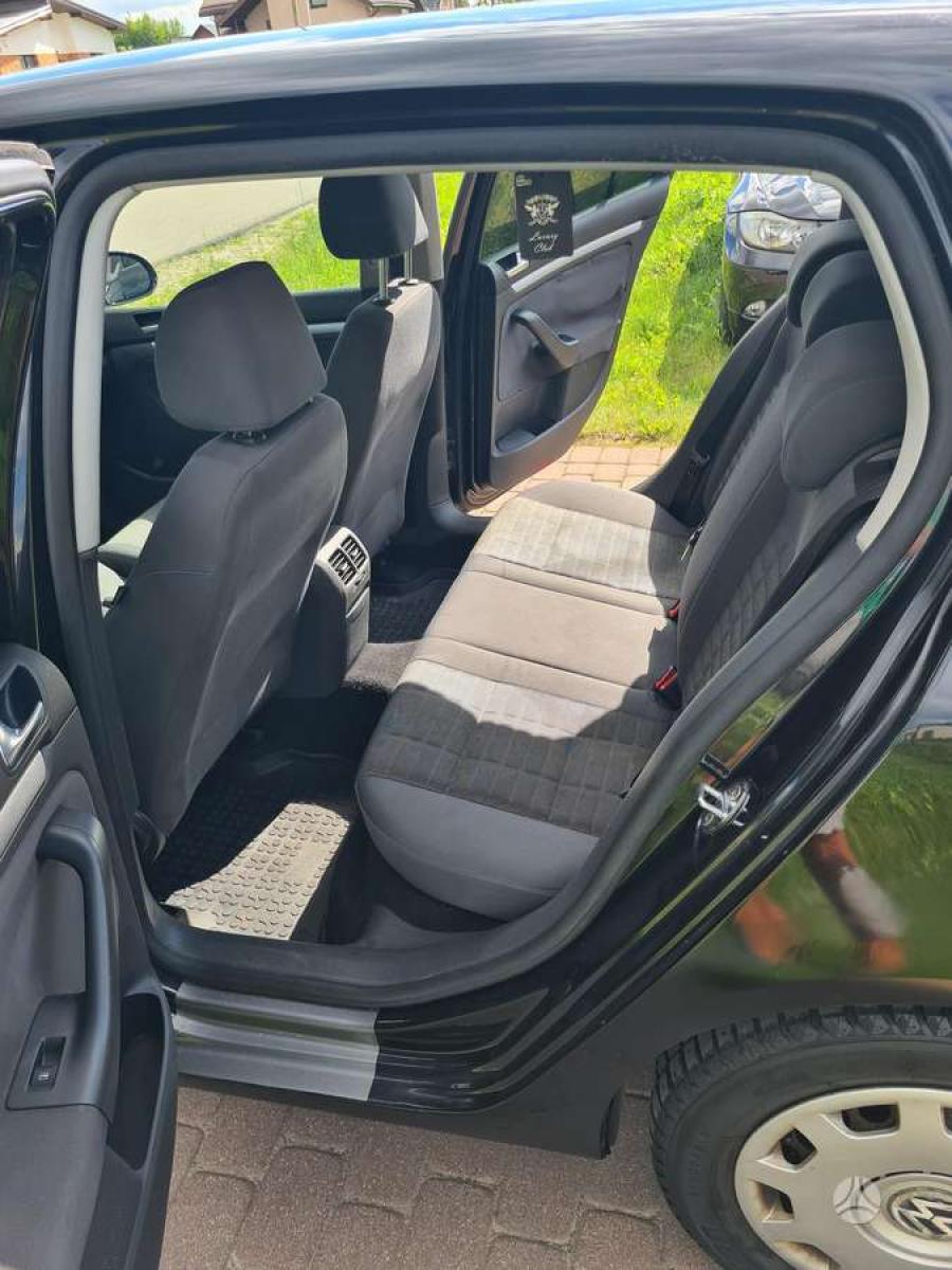 Melns Volkswagen Golf 2007 Kaišiadorys, ar dzinēja tilpumu 1.90 L un nobraukumu 451 tūkst. km par 1598 €, foto 18 vietnē AUTOMOTO.COM.LV