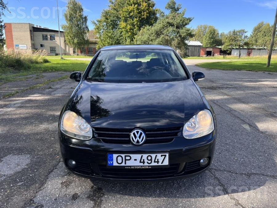 Melns Volkswagen Golf 2007 Limbaži, ar dzinēja tilpumu 1.90 L un nobraukumu 337 tūkst. km par 2750 €, foto 3 vietnē AUTOMOTO.COM.LV