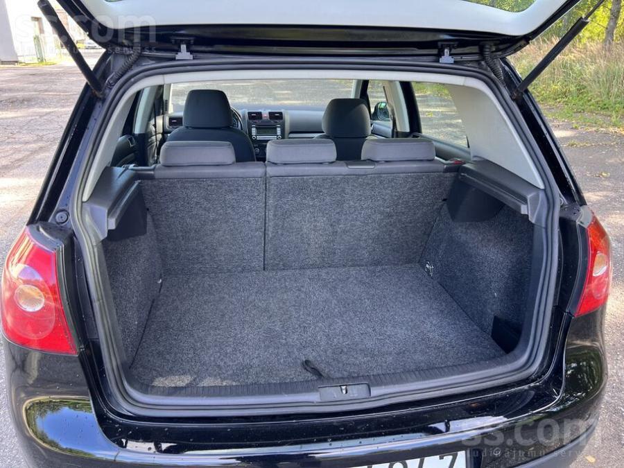 Melns Volkswagen Golf 2007 Limbaži, ar dzinēja tilpumu 1.90 L un nobraukumu 337 tūkst. km par 2750 €, foto 8 vietnē AUTOMOTO.COM.LV