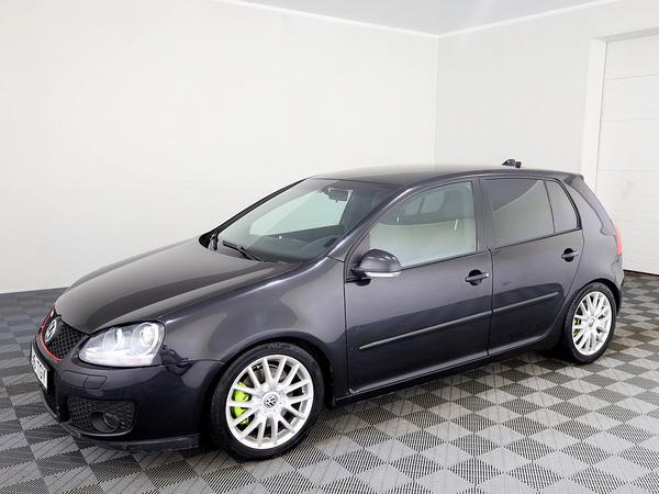 Volkswagen Golf 2007 in Tallinn on AUTOMOTO.COM.LV Black Volkswagen Golf 2007 in Tallinn, with an engine capacity of 2.00 L and mileage of 272 thousand km for 1799 €, photo 3 on AUTOMOTO.COM.LV