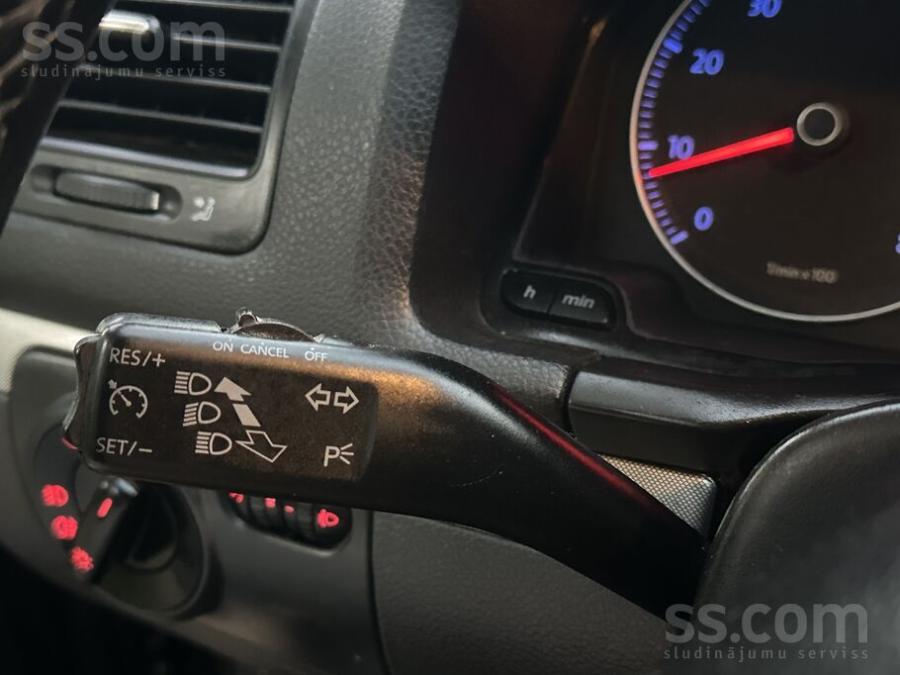 Melns Volkswagen Golf 2007 Rēzekne, ar dzinēja tilpumu 1.40 L un nobraukumu 211 tūkst. km par 1950 €, foto 12 vietnē AUTOMOTO.COM.LV