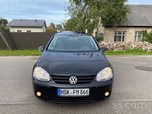 Black Volkswagen Golf 2008 in Daugavpils, with an engine capacity of 2.00 L and mileage of 0 thousand km for 3150 €, photo 8 on AUTOMOTO.COM.LV