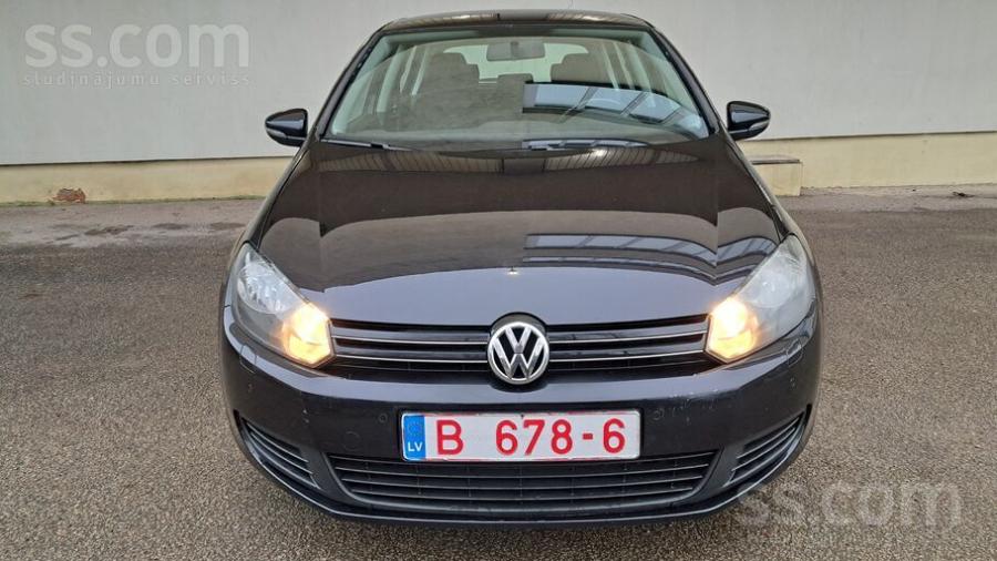 Black Volkswagen Golf 2008 in Ogre, with an engine capacity of 1.40 L and mileage of 235 thousand km for 3750 €, photo 3 on AUTOMOTO.COM.LV