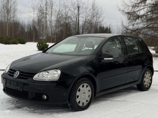 Black Volkswagen Golf 2008 in Rokiskis, with an engine capacity of 1.90 L and mileage of 288 thousand km for 999 €, photo 3 on AUTOMOTO.COM.LV