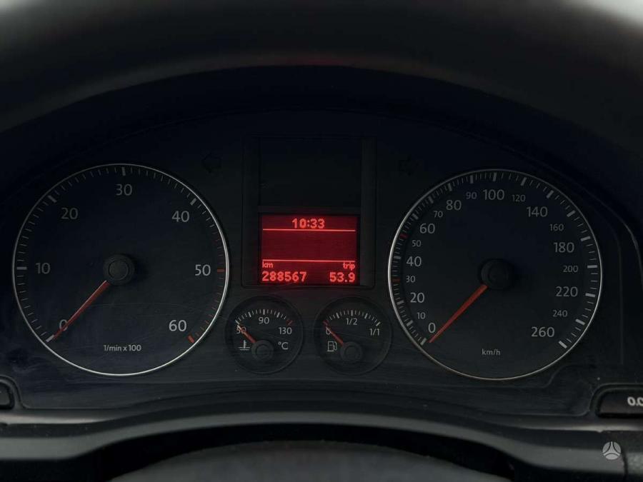 Черный Фольксваген Гольф 2008 в Рокишкис, объемом двигателя 1.90 л и пробегом 288 тыс. км за 999 €, фото 20 на AUTOMOTO.COM.LV