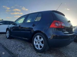 Black Volkswagen Golf 2008 in Kaunas, with an engine capacity of 1.90 L and mileage of 220 thousand km for 3600 €, photo 10 on AUTOMOTO.COM.LV