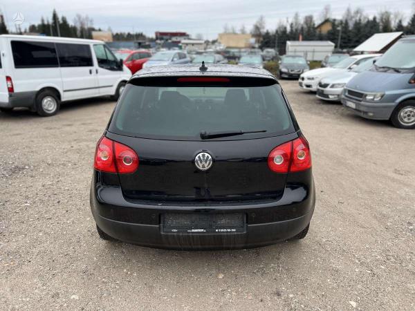 Melns Volkswagen Golf 2008 Utena, ar dzinēja tilpumu 1.97 L un nobraukumu 258 tūkst. km par 3450 €, foto 5 vietnē AUTOMOTO.COM.LV