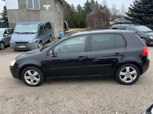 Melns Volkswagen Golf 2008 Utena, ar dzinēja tilpumu 1.97 L un nobraukumu 258 tūkst. km par 3450 €, foto 8 vietnē AUTOMOTO.COM.LV
