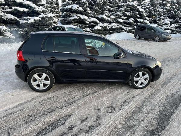 Black Volkswagen Golf 2008 in Utena, with an engine capacity of 1.97 L and mileage of 258 thousand km for 3450 €, photo 7 on AUTOMOTO.COM.LV