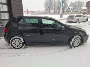 Melns Volkswagen Golf 2008 Utena, ar dzinēja tilpumu 1.90 L un nobraukumu 280 tūkst. km par 2650 €, foto 4 vietnē AUTOMOTO.COM.LV