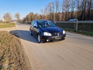 Black Volkswagen Golf 2008 in Alytus, with an engine capacity of 1.90 L and mileage of 261 thousand km for 2900 €, photo 4 on AUTOMOTO.COM.LV