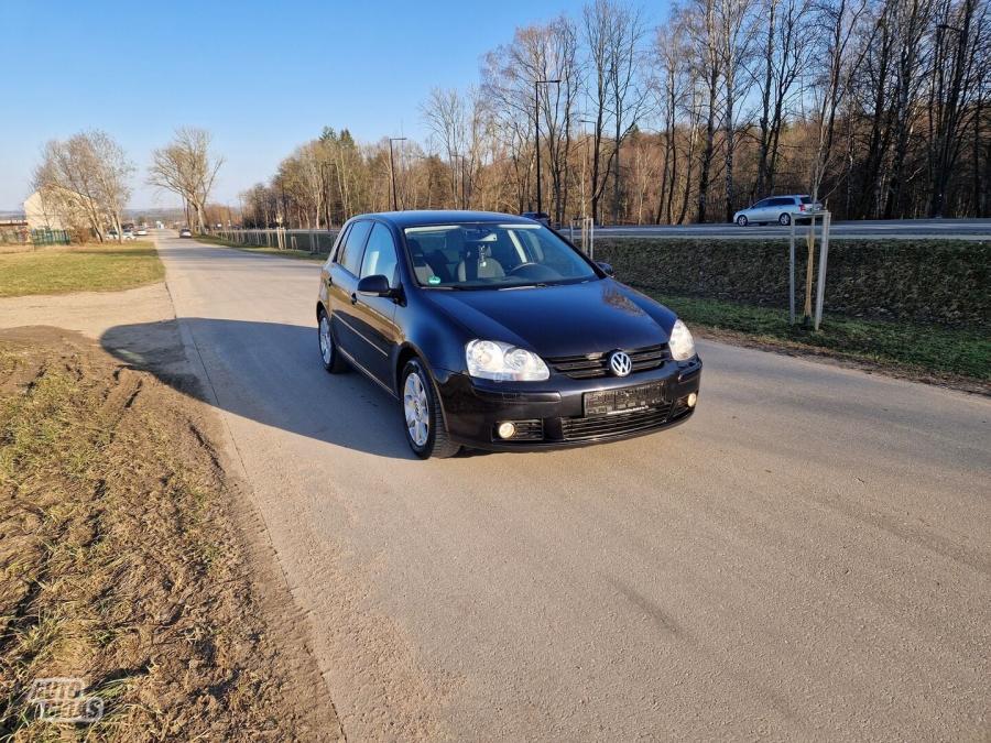 Black Volkswagen Golf 2008 in Alytus, with an engine capacity of 1.90 L and mileage of 261 thousand km for 2900 €, photo 4 on AUTOMOTO.COM.LV