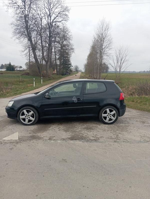 Melns Volkswagen Golf 2008 Kazlų Rūda, ar dzinēja tilpumu 2.50 L un nobraukumu 215 tūkst. km par 1850 €, foto 2 vietnē AUTOMOTO.COM.LV