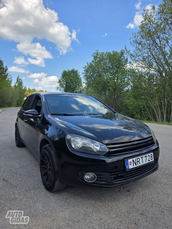 Black Volkswagen Golf 2008 in Jonava, with an engine capacity of 2.00 L and mileage of 407 thousand km for 3500 €, photo 2 on AUTOMOTO.COM.LV