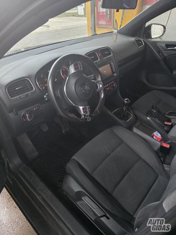 Black Volkswagen Golf 2008 in Jonava, with an engine capacity of 2.00 L and mileage of 407 thousand km for 3500 €, photo 7 on AUTOMOTO.COM.LV