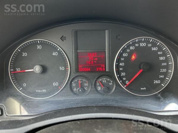 Melns Volkswagen Golf 2008 Krāslava, ar dzinēja tilpumu 1.90 L un nobraukumu 335 tūkst. km par 2500 €, foto 6 vietnē AUTOMOTO.COM.LV