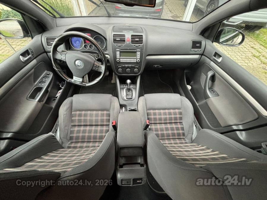 Melns Volkswagen Golf 2008 Tallina, ar dzinēja tilpumu 2.00 L un nobraukumu 295 tūkst. km par 4500 €, foto 8 vietnē AUTOMOTO.COM.LV