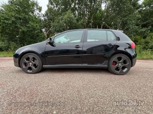 Melns Volkswagen Golf 2008 Tallina, ar dzinēja tilpumu 2.00 L un nobraukumu 295 tūkst. km par 4500 €, foto 9 vietnē AUTOMOTO.COM.LV