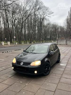 Black Volkswagen Golf 2008 in Klaipeda, with an engine capacity of 1.90 L and mileage of 314 thousand km for 2300 €, photo  on AUTOMOTO.COM.LV