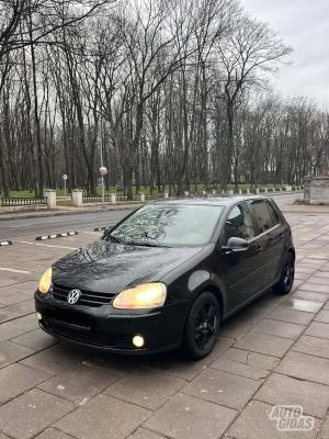 Black Volkswagen Golf 2008 in Klaipeda, with an engine capacity of 1.90 L and mileage of 314 thousand km for 2300 €, photo 4 on AUTOMOTO.COM.LV