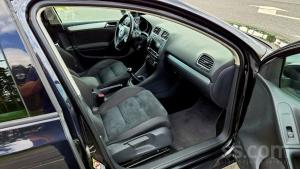 Melns Volkswagen Golf 2008 Rīga, ar dzinēja tilpumu 2.00 L un nobraukumu 341 tūkst. km par 1800 €, foto 10 vietnē AUTOMOTO.COM.LV