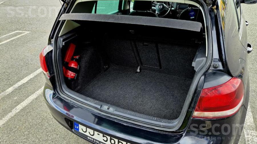 Melns Volkswagen Golf 2008 Rīga, ar dzinēja tilpumu 2.00 L un nobraukumu 341 tūkst. km par 1800 €, foto 16 vietnē AUTOMOTO.COM.LV