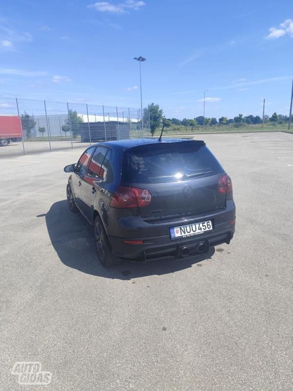 Melns Volkswagen Golf 2008 Pakruojis, ar dzinēja tilpumu 1.90 L un nobraukumu 334 tūkst. km par 3300 €, foto 8 vietnē AUTOMOTO.COM.LV