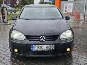 Black Volkswagen Golf 2008 in Vilnius, with an engine capacity of 1.90 L and mileage of 411 thousand km for 1100 €, photo 6 on AUTOMOTO.COM.LV