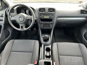 Melns Volkswagen Golf 2008 Limbaži, ar dzinēja tilpumu 1.40 L un nobraukumu 187 tūkst. km par 4650 €, foto 9 vietnē AUTOMOTO.COM.LV