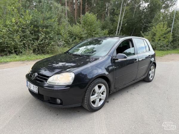 Black Volkswagen Golf 2008 in Ukmerge, with an engine capacity of 1.90 L and mileage of 315 thousand km for 650 €, photo 1 on AUTOMOTO.COM.LV