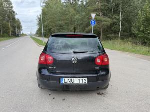 Black Volkswagen Golf 2008 in Ukmerge, with an engine capacity of 1.90 L and mileage of 315 thousand km for 650 €, photo 5 on AUTOMOTO.COM.LV