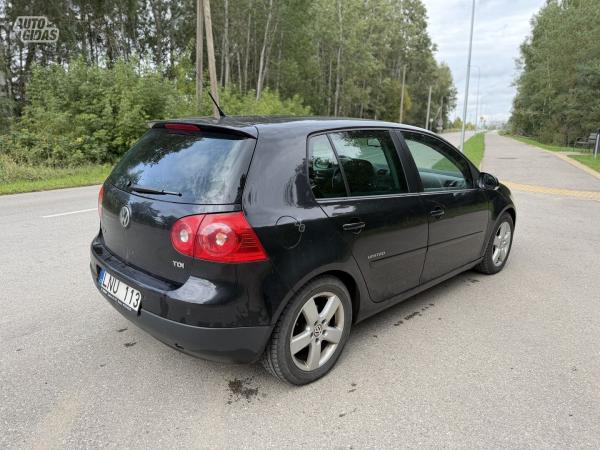 Black Volkswagen Golf 2008 in Ukmerge, with an engine capacity of 1.90 L and mileage of 315 thousand km for 650 €, photo 6 on AUTOMOTO.COM.LV