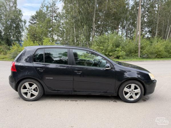 Black Volkswagen Golf 2008 in Ukmerge, with an engine capacity of 1.90 L and mileage of 315 thousand km for 650 €, photo 7 on AUTOMOTO.COM.LV