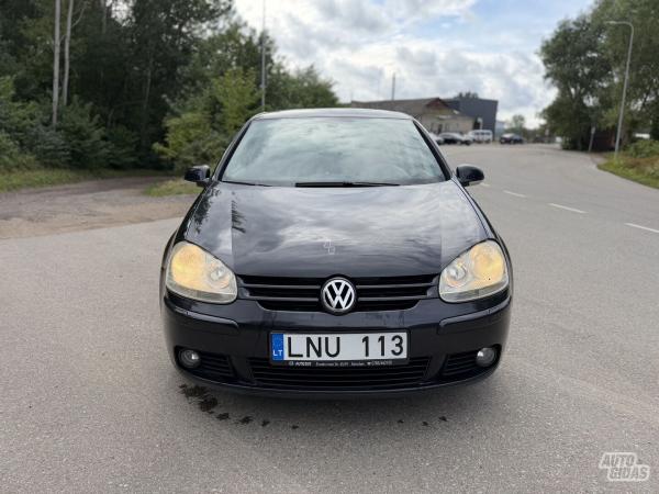 Black Volkswagen Golf 2008 in Ukmerge, with an engine capacity of 1.90 L and mileage of 315 thousand km for 650 €, photo 10 on AUTOMOTO.COM.LV