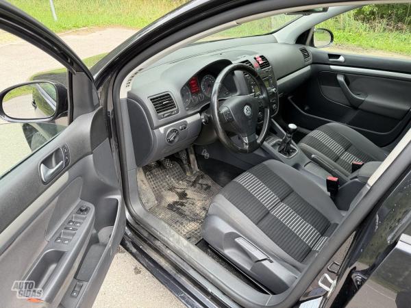 Black Volkswagen Golf 2008 in Ukmerge, with an engine capacity of 1.90 L and mileage of 315 thousand km for 650 €, photo 11 on AUTOMOTO.COM.LV