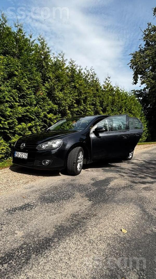Melns Volkswagen Golf 2008 Rīga, ar dzinēja tilpumu 2.00 L un nobraukumu 300 tūkst. km par 3300 €, foto 1 vietnē AUTOMOTO.COM.LV