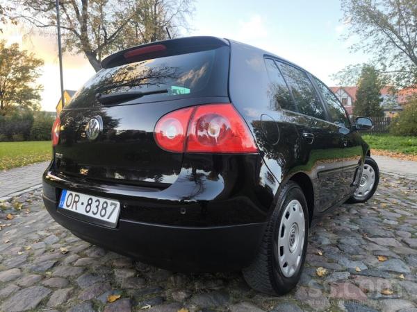 Black Volkswagen Golf 2008 in Jelgava, with an engine capacity of 1.40 L and mileage of 220 thousand km for 3470 €, photo 9 on AUTOMOTO.COM.LV