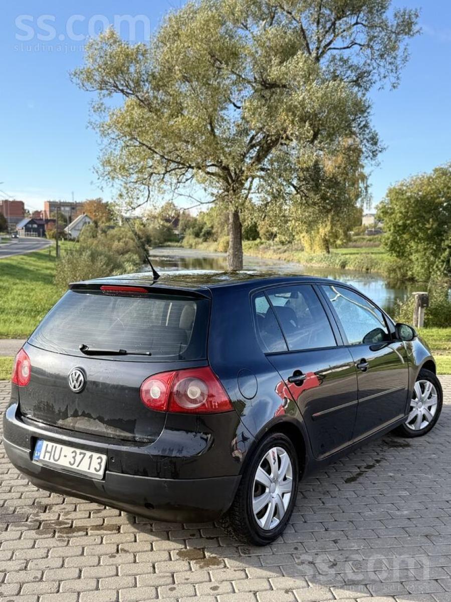 Melns Volkswagen Golf 2008 Balvi, ar dzinēja tilpumu 1.90 L un nobraukumu 475 tūkst. km par 1200 €, foto 6 vietnē AUTOMOTO.COM.LV