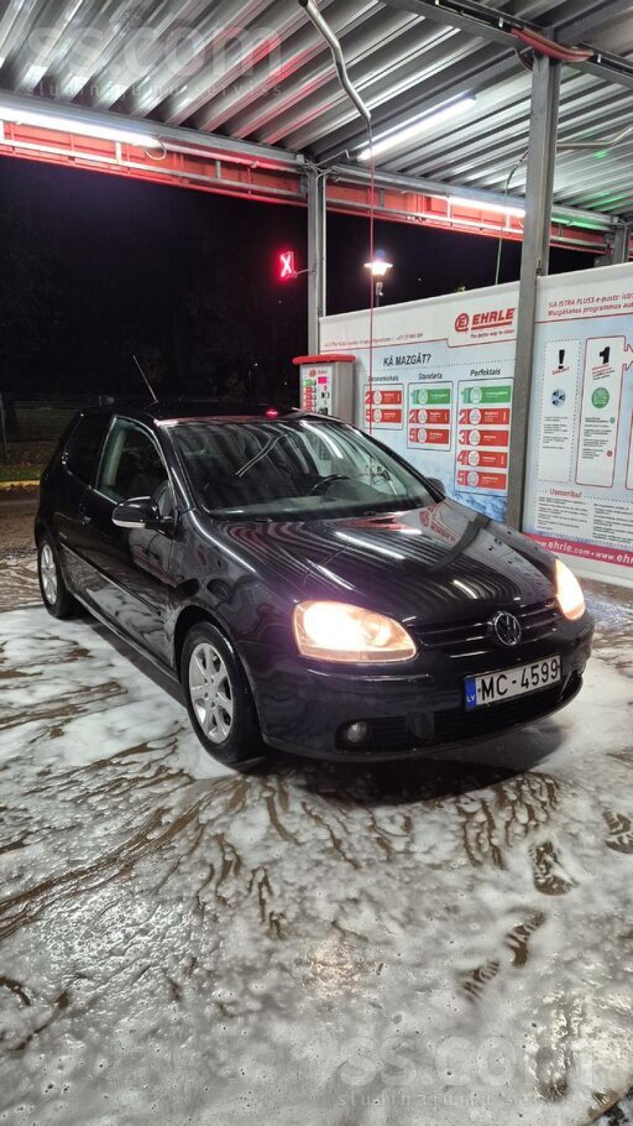 Melns Volkswagen Golf 2008 Ogre, ar dzinēja tilpumu 1.40 L un nobraukumu 263 tūkst. km par 950 €, foto 1 vietnē AUTOMOTO.COM.LV