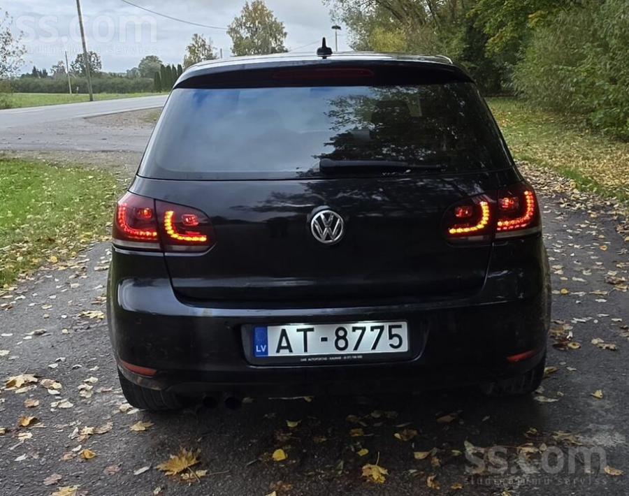 Melns Volkswagen Golf 2008 Bauska, ar dzinēja tilpumu 2.00 L un nobraukumu 330 tūkst. km par 3100 €, foto 5 vietnē AUTOMOTO.COM.LV