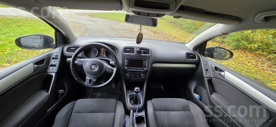 Melns Volkswagen Golf 2008 Bauska, ar dzinēja tilpumu 2.00 L un nobraukumu 330 tūkst. km par 3100 €, foto 8 vietnē AUTOMOTO.COM.LV