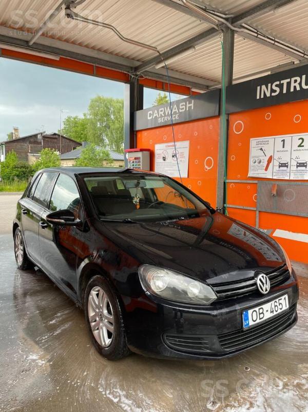 Melns Volkswagen Golf 2009 Jelgava, ar dzinēja tilpumu 2.00 L un nobraukumu 349 tūkst. km par 3600 €, foto 1 vietnē AUTOMOTO.COM.LV