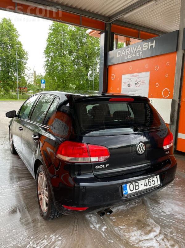 Melns Volkswagen Golf 2009 Jelgava, ar dzinēja tilpumu 2.00 L un nobraukumu 349 tūkst. km par 3600 €, foto 4 vietnē AUTOMOTO.COM.LV