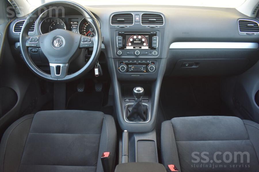 Melns Volkswagen Golf 2009 Talsi, ar dzinēja tilpumu 1.40 L un nobraukumu 125 tūkst. km par 5200 €, foto 5 vietnē AUTOMOTO.COM.LV