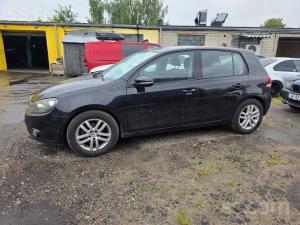 Black Volkswagen Golf 2009 in Riga, with an engine capacity of 1.40 L and mileage of 373 thousand km for 1600 €, photo 2 on AUTOMOTO.COM.LV