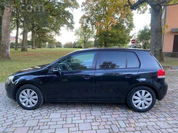 Black Volkswagen Golf 2009 in Jelgava, with an engine capacity of 2.00 L and mileage of 228 thousand km for 3650 €, photo 6 on AUTOMOTO.COM.LV
